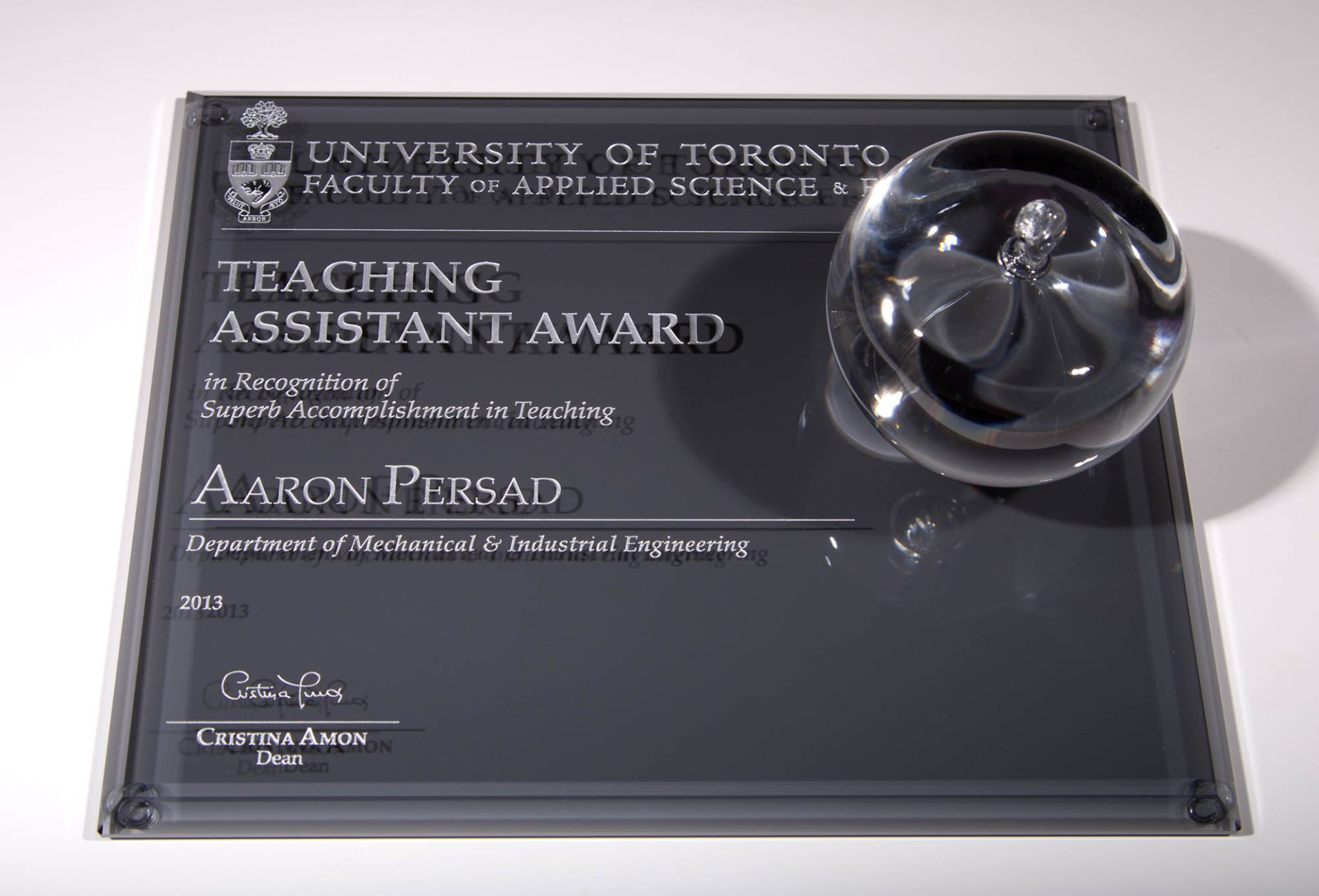 Appreciating Educators: Unique Award Ideas for Teacher Recognition